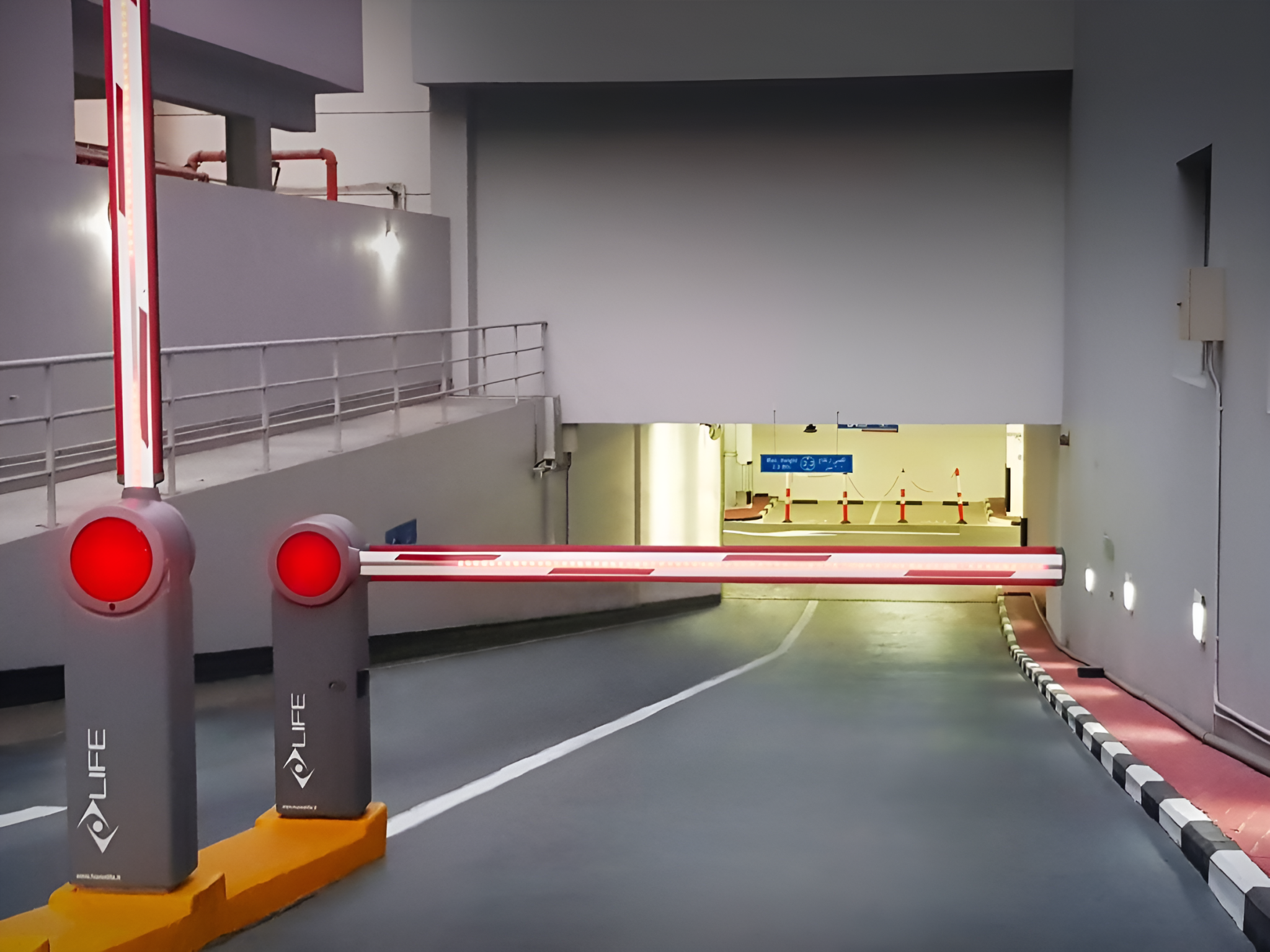 LED Boom Barrier | Smart Traffic Control System - INNTESSA